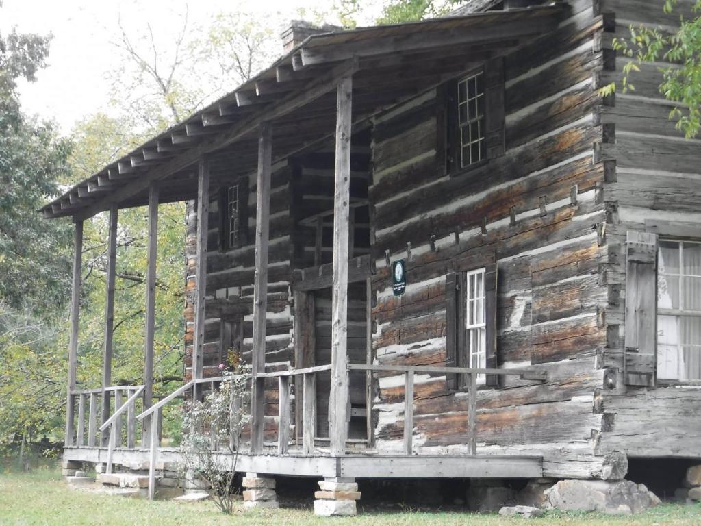 John Looney's Instagram, Twitter & Facebook on IDCrawl